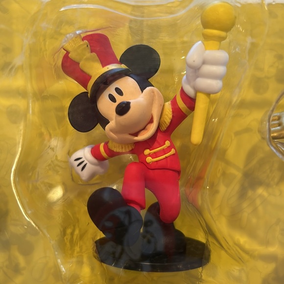 Disney | Other | Disneys Mickey The True Original Collectible Deluxe ...
